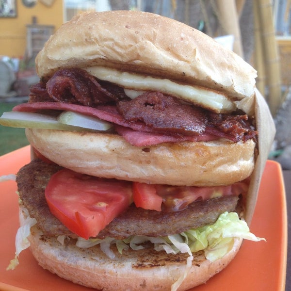 Kumrucu Hikmet - Kumru Restaurant