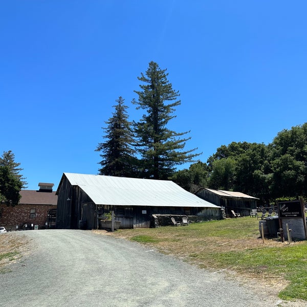 Picchetti Winery - Winery in Cupertino