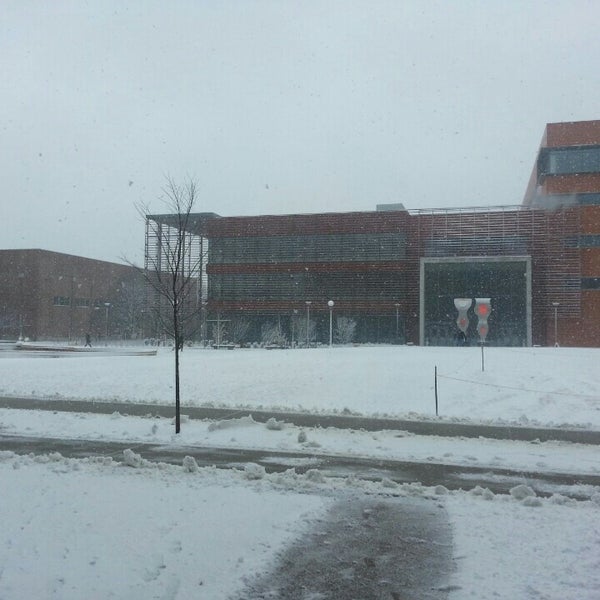 Coordinated Science Laboratory (CSL) - College Lab in Urbana