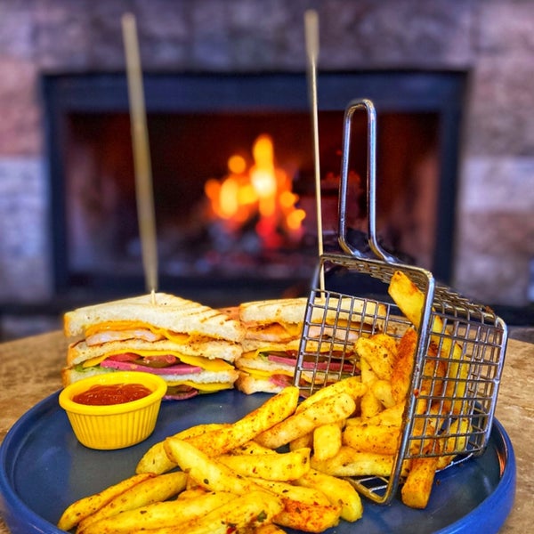 Okka Cafe Okey Salonu - Café