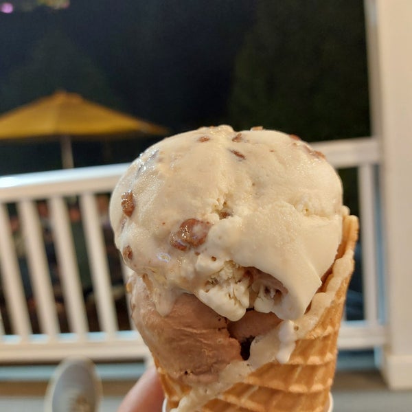 Cape Cod Creamery - Ice Cream Parlor in South Yarmouth