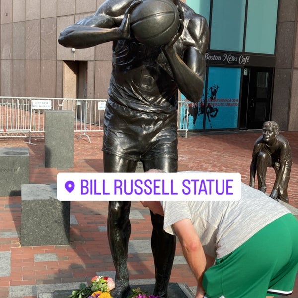 Bill Russell Statue
