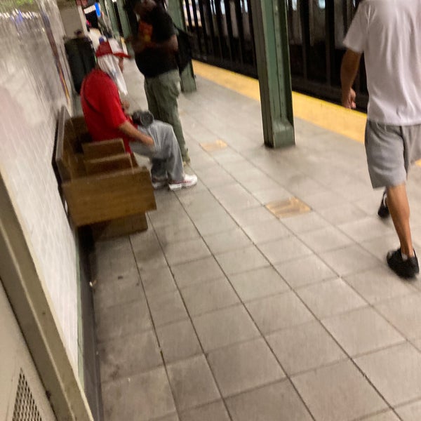 Photos at MTA Subway - 116th St (6) - East Harlem - 9 tips