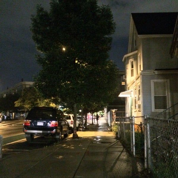 MBTA Bus Route 87 - Somerville, MA