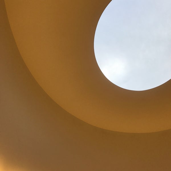 Photos at The Color Inside (Turrell Skyspace) - University of Texas ...