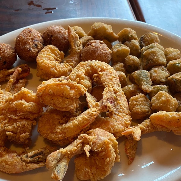 R&R Seafood - 17 tips from 521 visitors