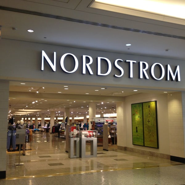Nordstrom - Near North Side - 55 E Grand Ave