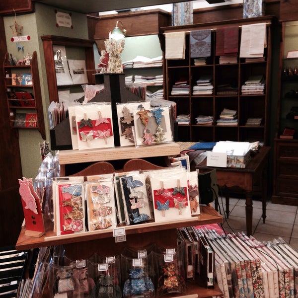 Il Papiro - Arts and Crafts Store in Michelangelo