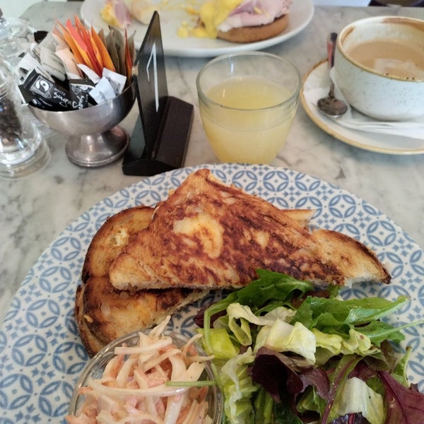 Stop the World Cafe - Breakfast Spot