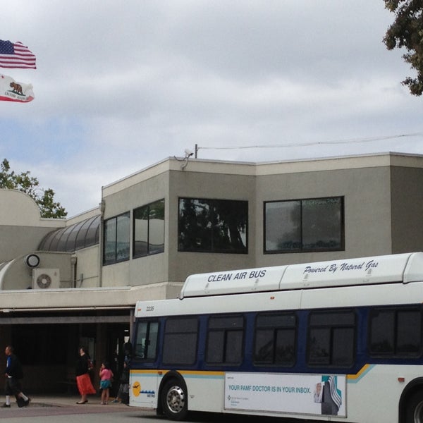 Santa Cruz Metro Station - Downtown Santa Cruz - 920 Pacific Ave