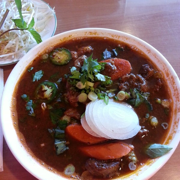 Pho Legend Noodle & Grill - Vietnamese Restaurant in Los Angeles