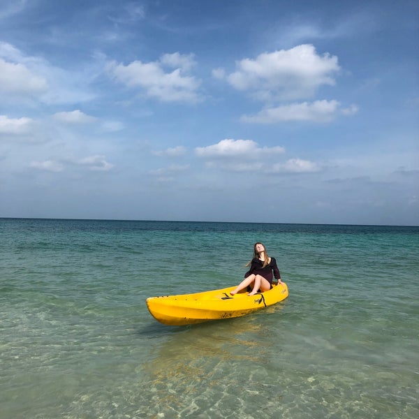 Paradee Resort (ปารดี รีสอร์ท) - Resort in Koh Samed