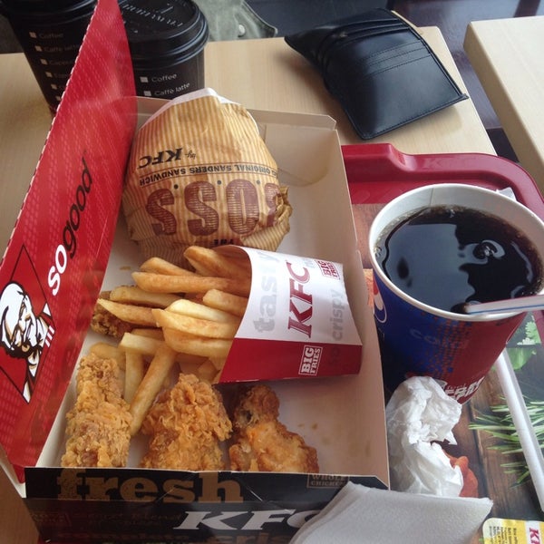KFC - al. Wojska Polskiego 264