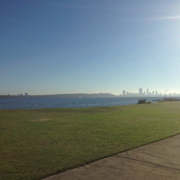 Applecross Jetty - Ardross Street