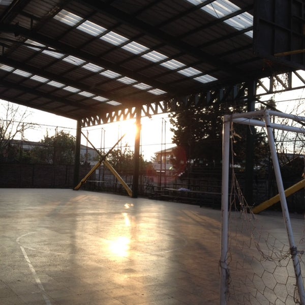 Liceo San Pedro Poveda - High School in Maipú