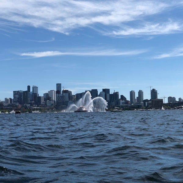 Photos at Lake Union - 18 tips from 4269 visitors