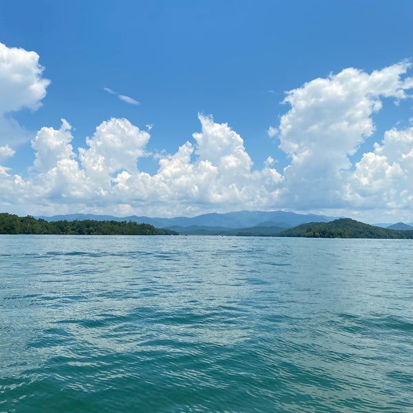 Lake Chatuge - 3 tips from 172 visitors