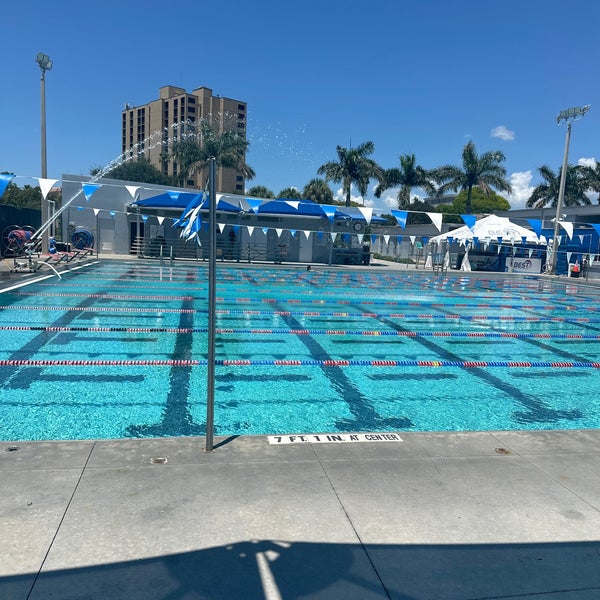 North Shore Aquatic Complex - Historic Old Northeast - 5 tips