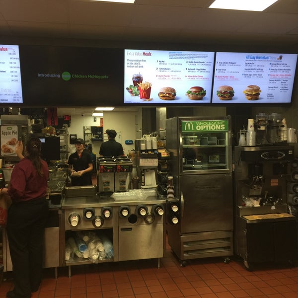 McDonald's - Fast Food Restaurant