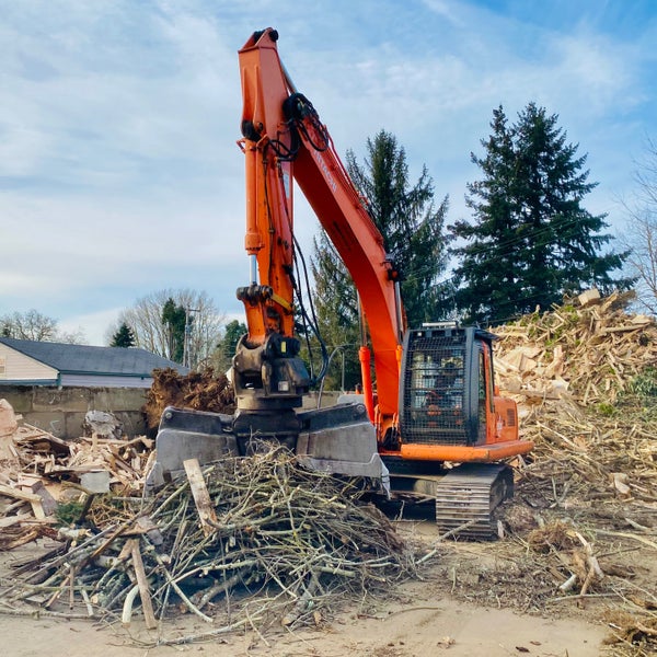 wood waste management - 7315 NE 47th Ave