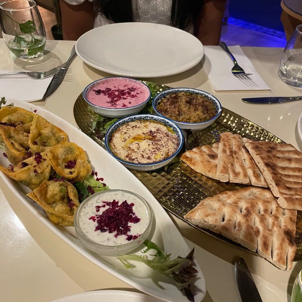 Afghan Gallery - 10 tips from 253 visitors