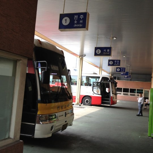 Photos at 울산고속버스터미널 (Ulsan Express Bus Terminal) - 삼산동 - 울산광역시, 울산광역시