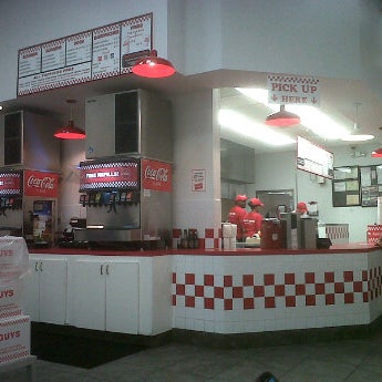 Five Guys - 8 tips from 572 visitors