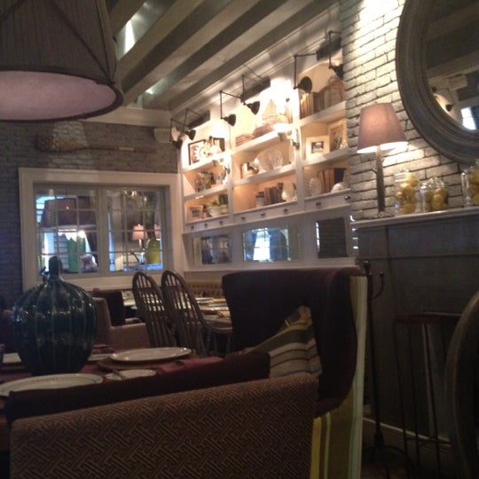 Photos at Country Bistro - 43 tips from 756 visitors