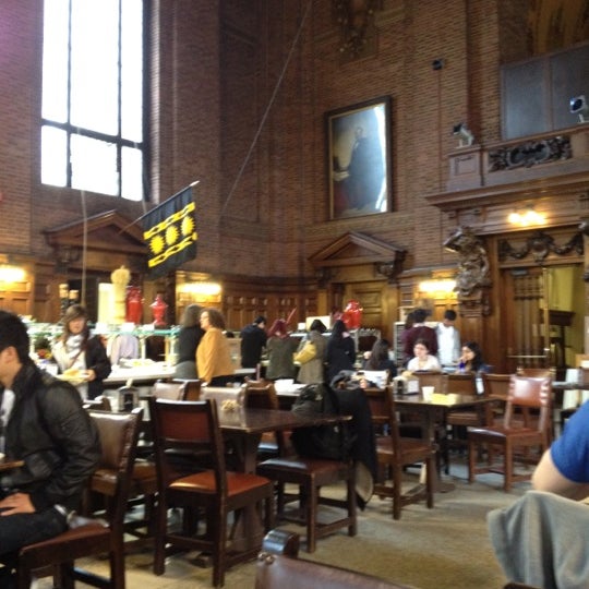 Yale University Cafeteria