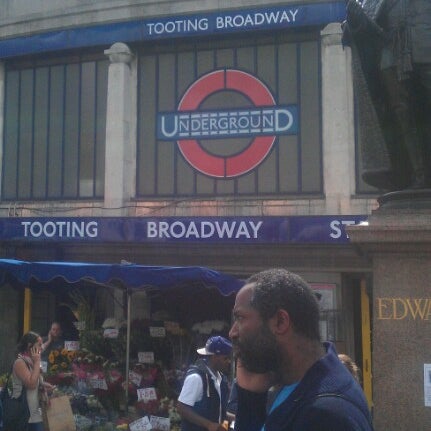 Photos at Tooting Broadway London Underground Station - Tooting High St