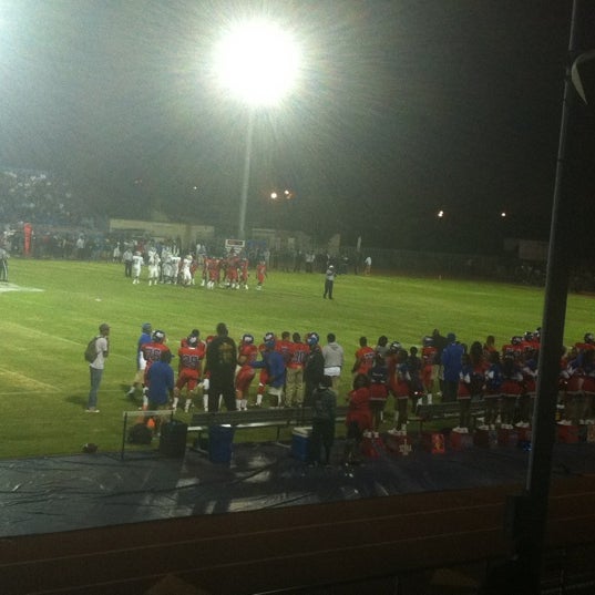 Photos at Junípero Serra High School - High School in Gardena