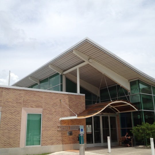 Photos at John P. McGovern-Stella Link Neighborhood Library - Library ...