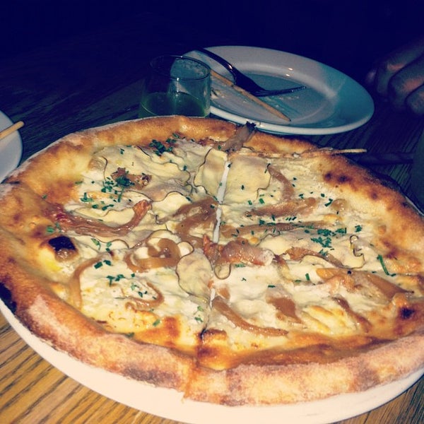 Ecco - Pizza Place