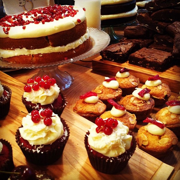 Lily Vanilli Bakery - Tower Hamlets - 32 tips from 680 visitors