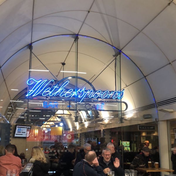 Wetherspoons - 36 tips from 3019 visitors