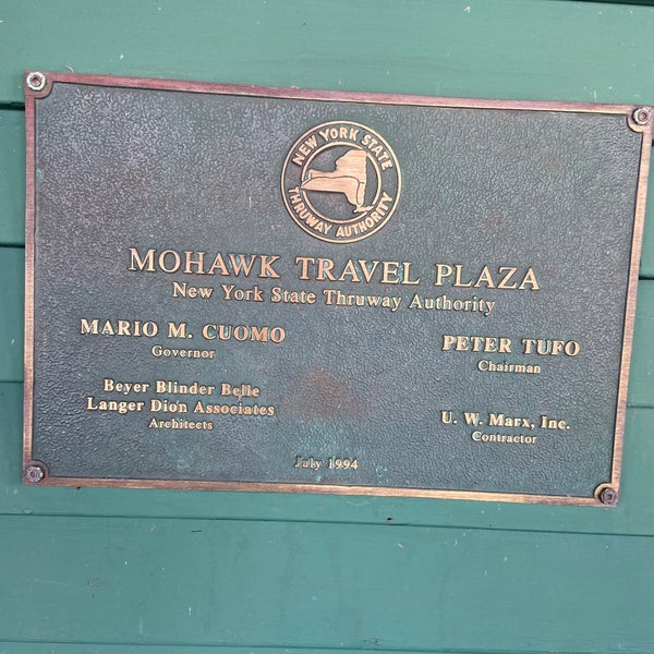 Mohawk Travel Plaza - Rest Area in Amsterdam