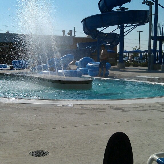 Healthbridge Pool - Huntley, IL