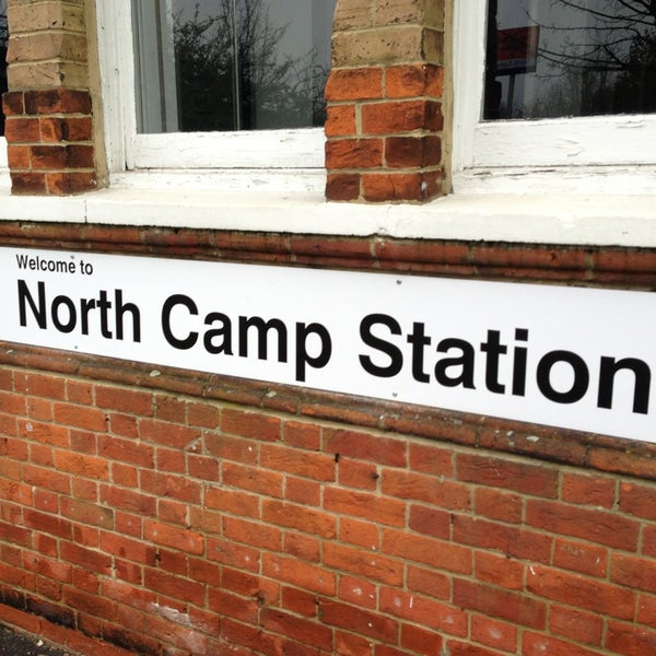North Camp Railway Station (NCM) - Rail Station in Ash Vale