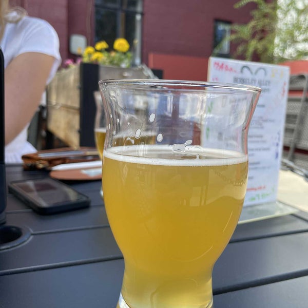 Berkeley Alley Beer Company - Bar in Berkeley