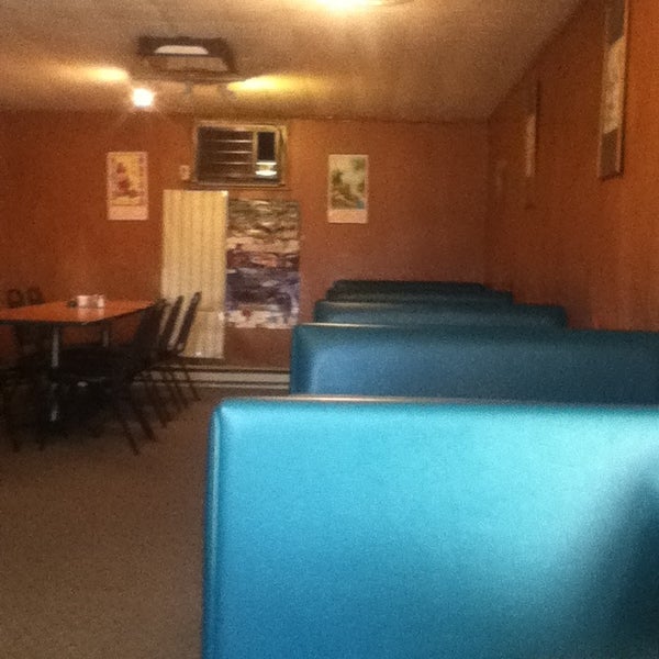 Wally's Chinese Kitchen - 14 visitors