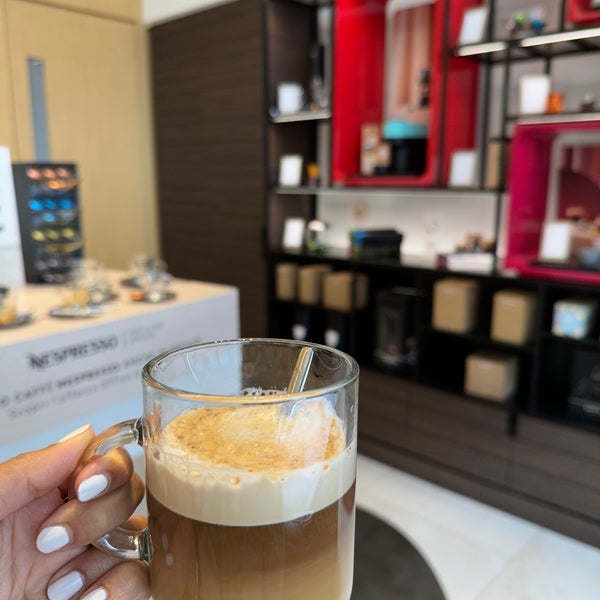 Nespresso Boutique - Coffee Shop in Milano
