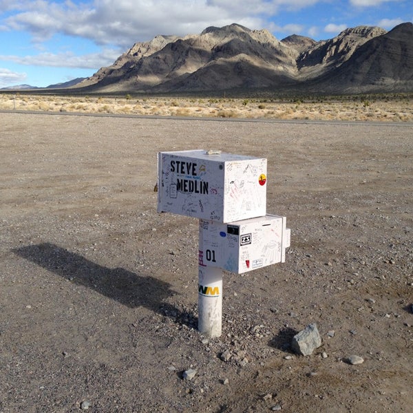 Black Mailbox - Monument