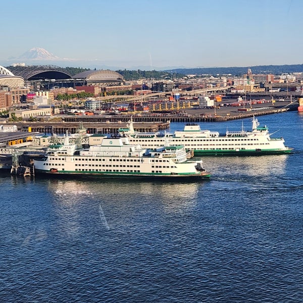 Bainbridge Island Ferry Terminal - 74 tips