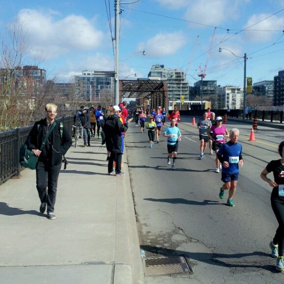 Waterfront Running Path - Toronto, ON