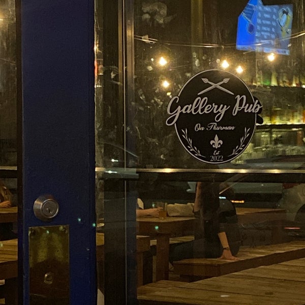 Gallery Pub on Thurman - Pub in Shaw