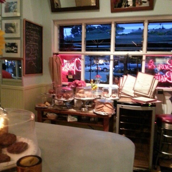 Americana Restaurant - American Restaurant