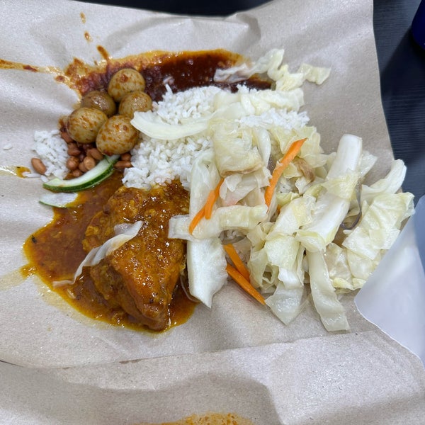 Nasi Lemak Al-aisy - 12 tips from 493 visitors