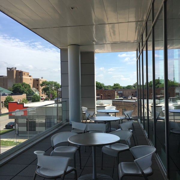 Cedar Rapids Public Library - 9 tips from 473 visitors