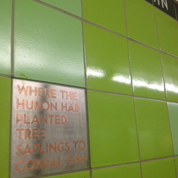 Dufferin Subway Station - 6 tips