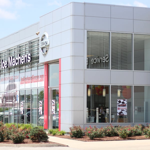 Joe Machens Nissan - Car Dealership